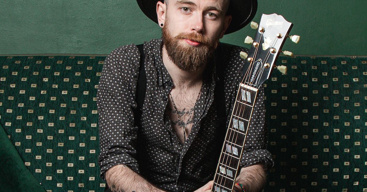 Mikey Rainsford - Singer-Songwriter, Acoustic Pop Artist | Songfinch