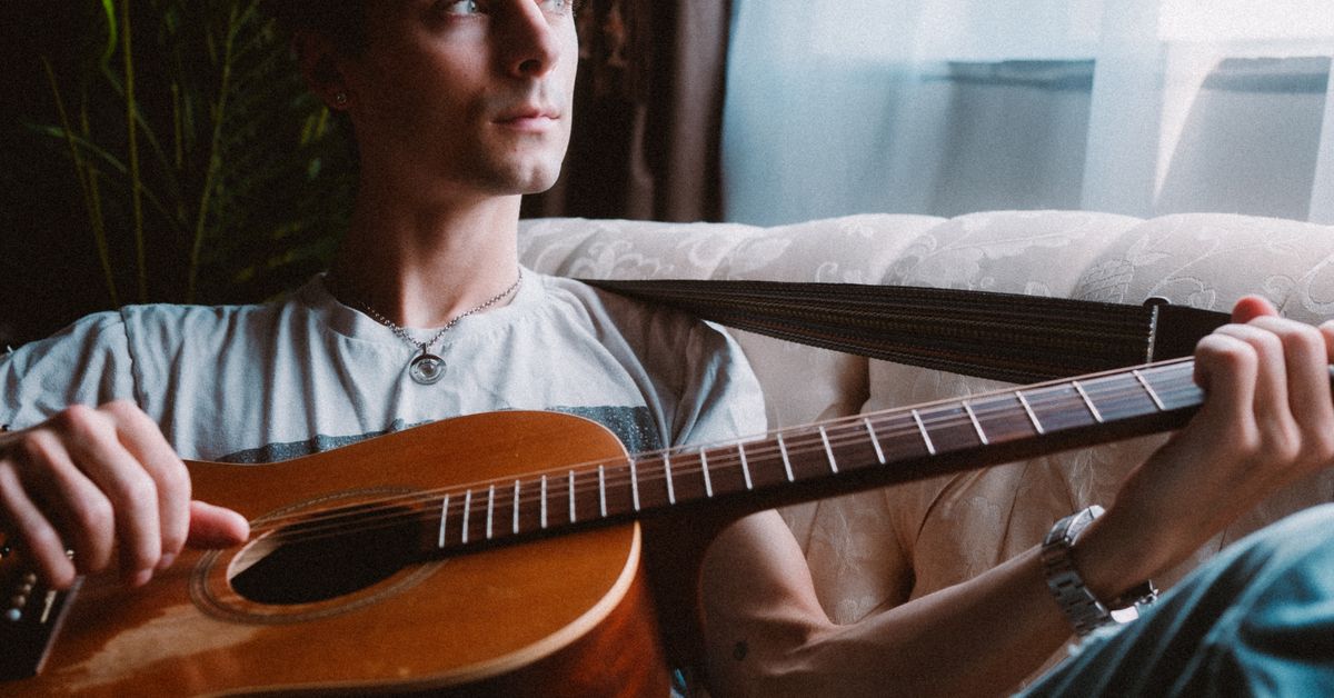 Simon Austin - Rock, Singer-Songwriter Artist | Songfinch