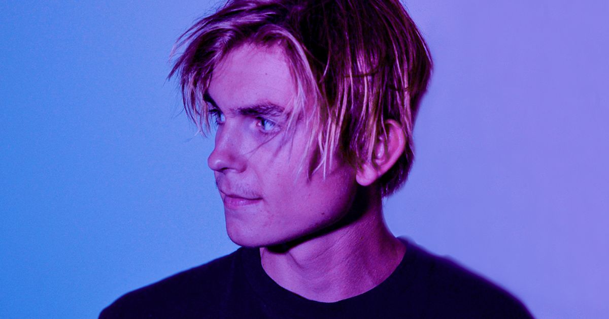 Arlo - Acoustic Pop, Singer-Songwriter Artist | Songfinch