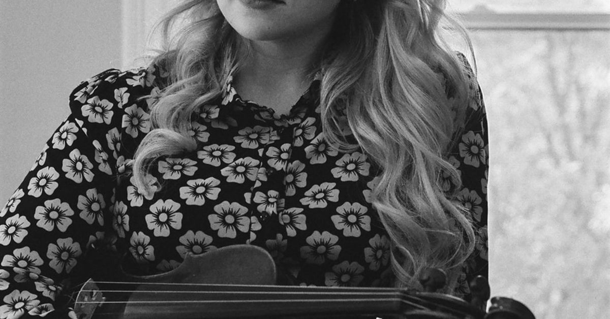 Millie Hudson - Country, Singer-Songwriter Artist | Songfinch